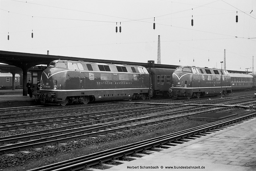 RE: ? Märklin 39804 "V" ? - 2