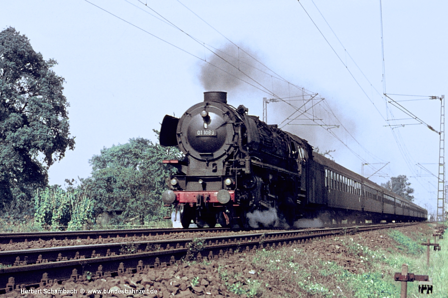 Die Bundesbahnzeit - Dampfbetrieb auf der Rollbahn