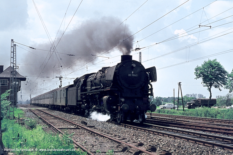 Die Bundesbahnzeit - Dampfbetrieb auf der Rollbahn